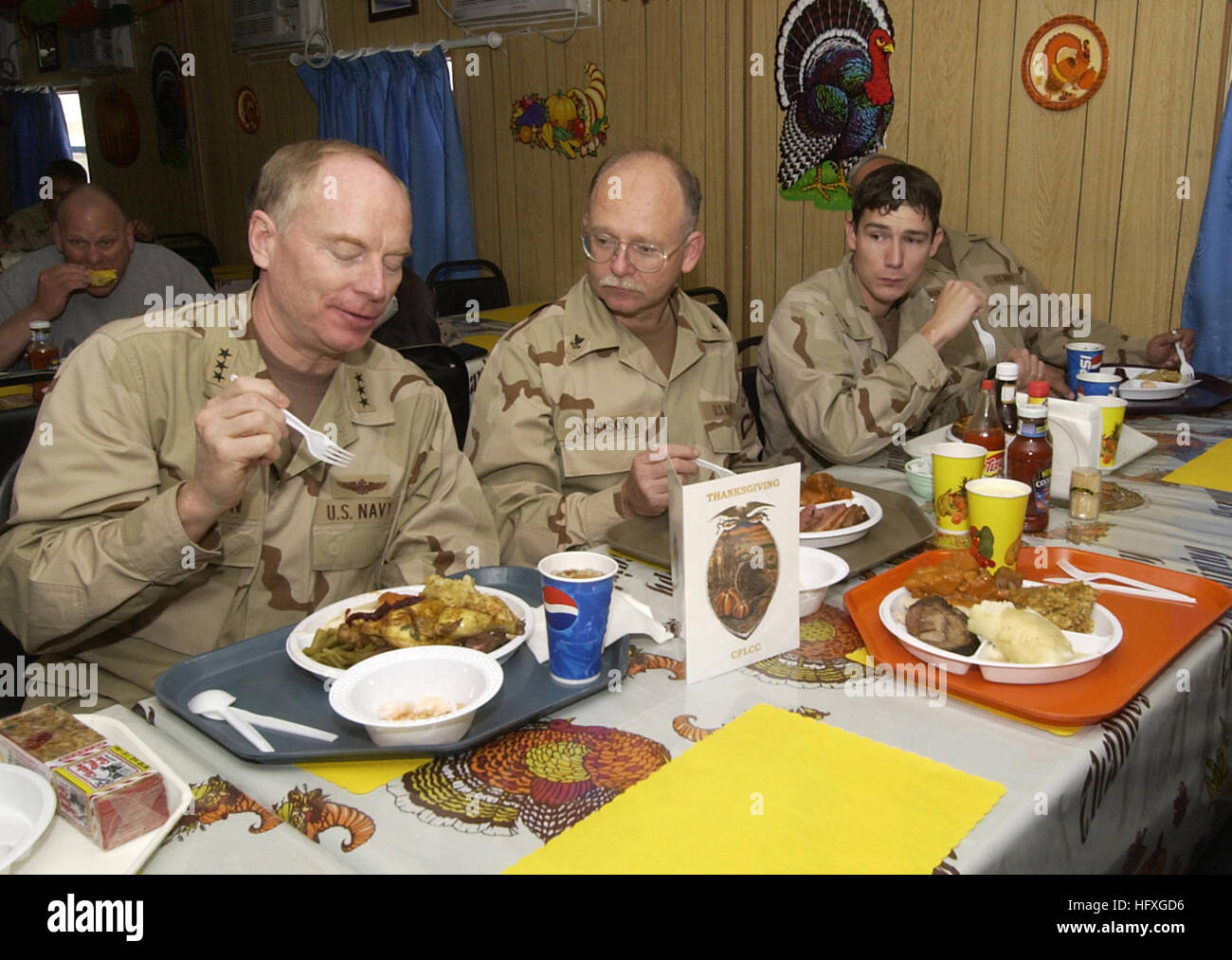 Operation iraqi freedom dining facility hi-res stock photography and ...