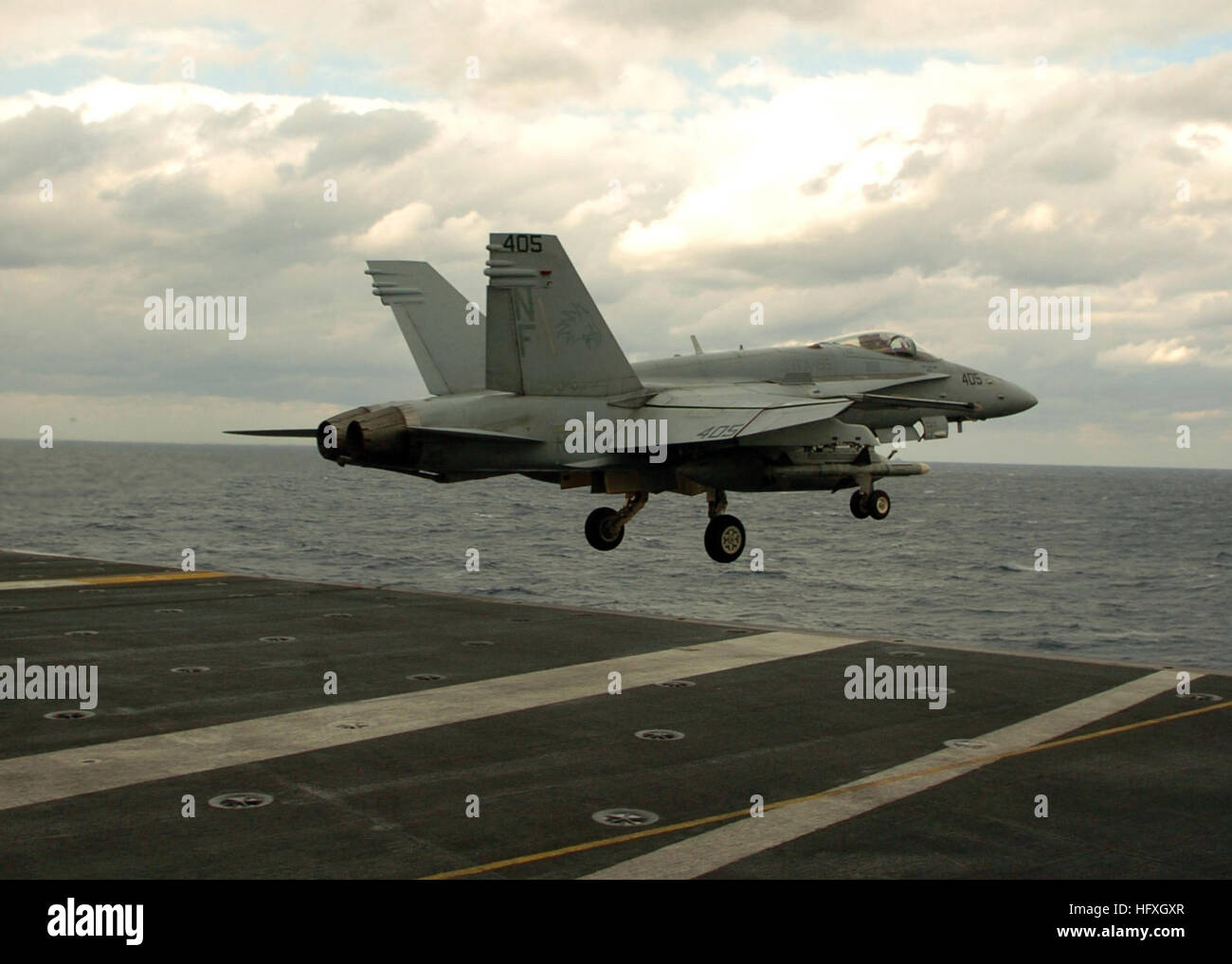 Strike fighter squadron 195 f a 18c hornet hi-res stock photography and ...