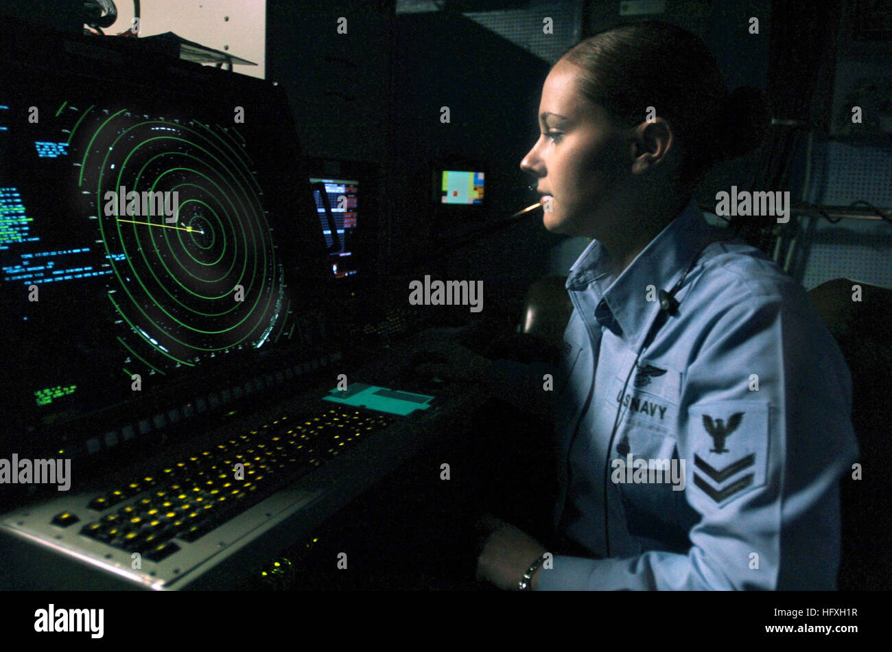 Control center us aircraft carrier hi-res stock photography and images ...