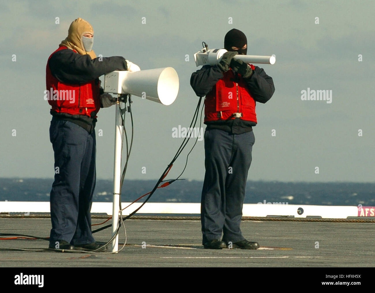 Nato sea sparrow surface missile system hi-res stock photography and ...