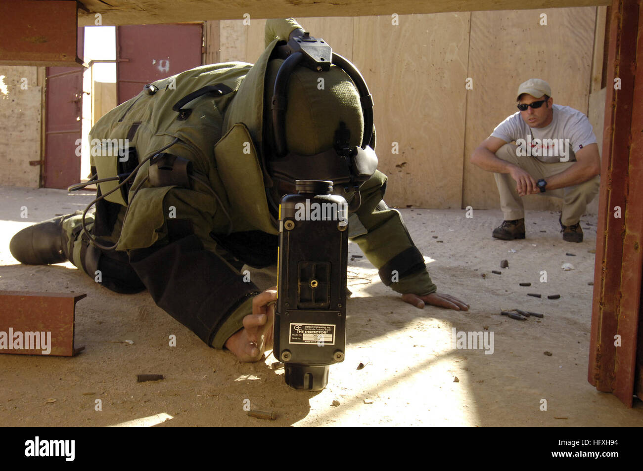 051218-F-7234P-061 Sana, Yemen (Dec. 18, 2005) - U.S. Navy Chief Petty ...