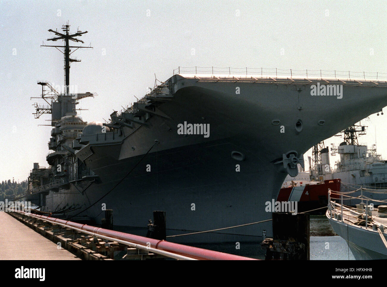 NAVAL SHIPYARD. A starboard bow view of the anti-submarine warfare ...