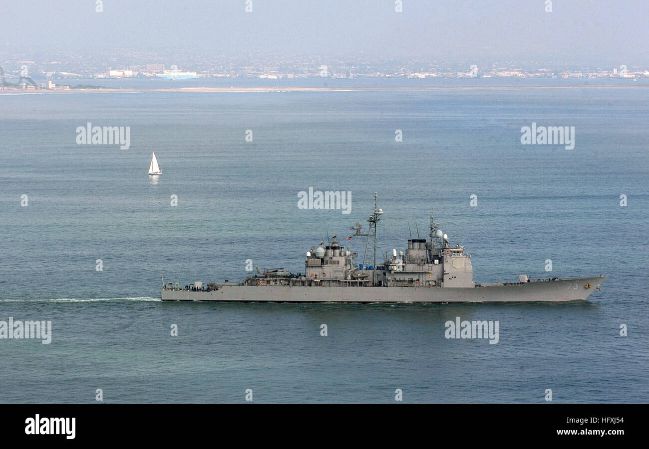 060113-N-9866B-013 Pacific Ocean (Jan. 13, 2006) - An aerial view of ...
