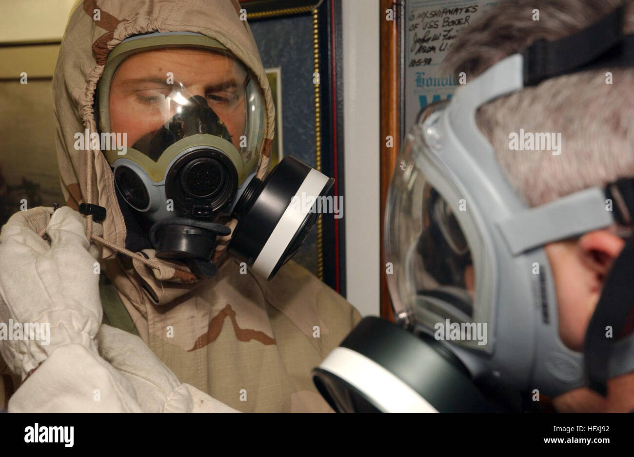 060116-N-0212M-001 Pacific Ocean (Jan. 16, 2006) Ð Hull Technician 3rd ...