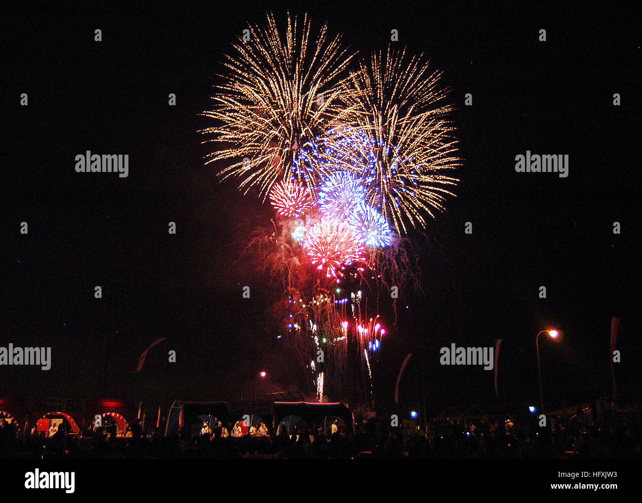060704-N-2716P-008 Yokosuka, Japan (July 4, 2006) - Hundreds of Sailors ...