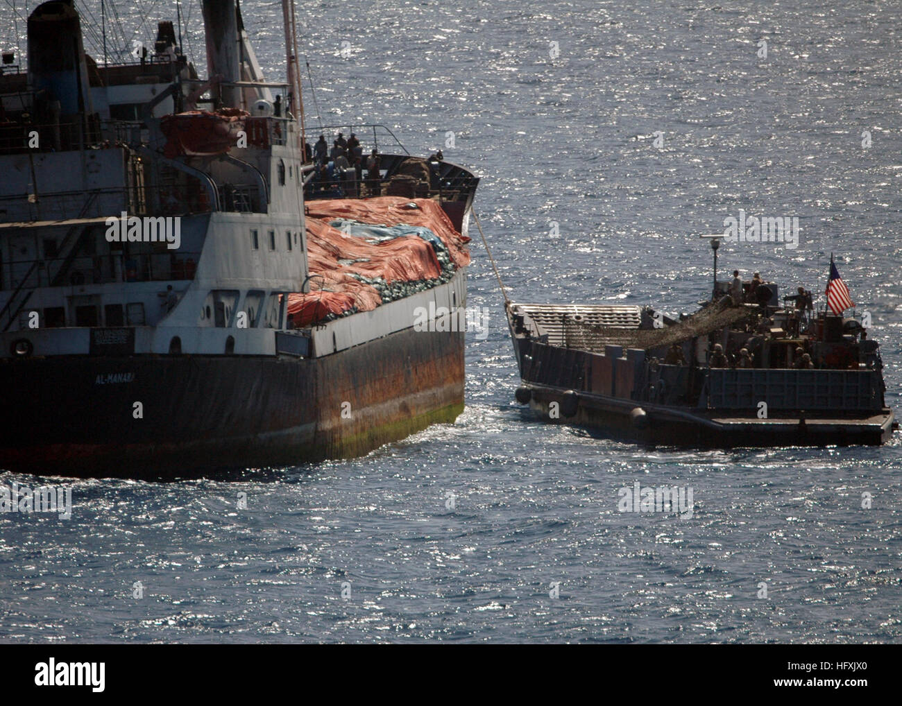 060131-N-7945K-126 Indian ocean (jan. 31, 2006) - Landing Craft Utility ...
