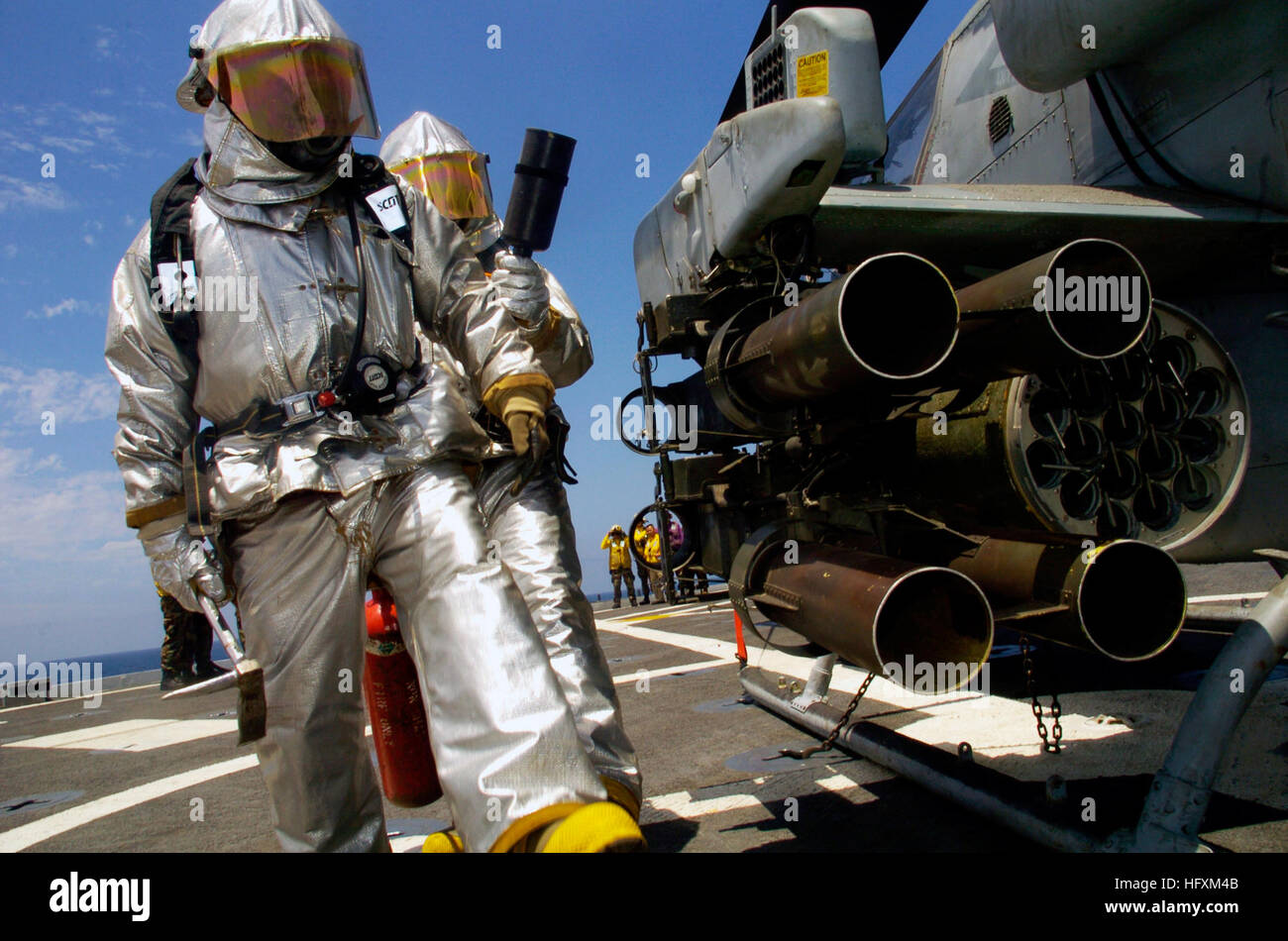 Uss cleveland lpd 7 hi-res stock photography and images - Alamy