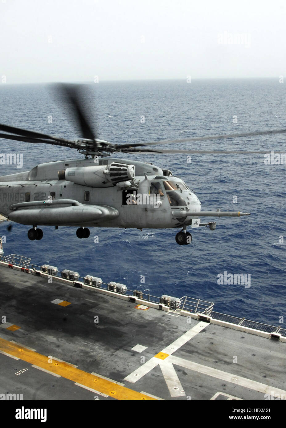 An MH-53 Sea Stallion helicopter from Marine Medium Tilt-rotor Squadron ...
