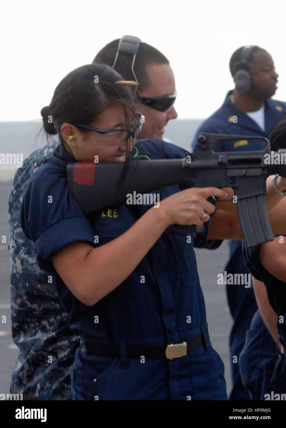 090710-N-3592S-128 ATLANTIC OCEAN (July 10, 2009) Midshipman 3rd Class ...