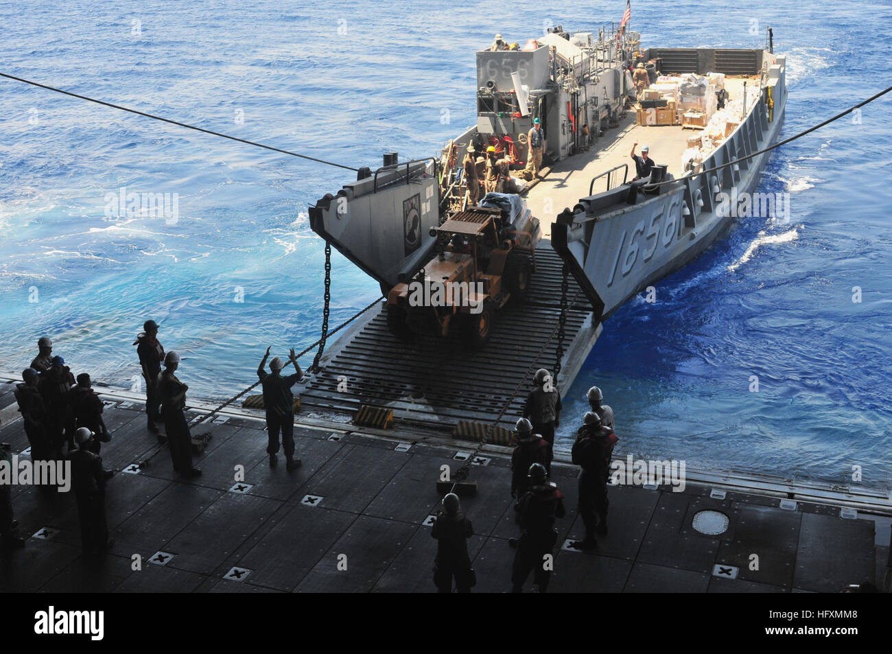 Multi purpose amphibious assault ship uss bataan lhd 5 hi-res stock ...