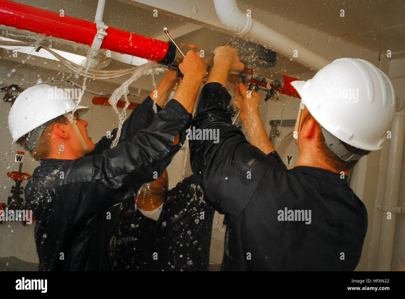 090716-N-8590G-008 MAYPORT, Fla. (July 16, 2009) Members of the damage ...