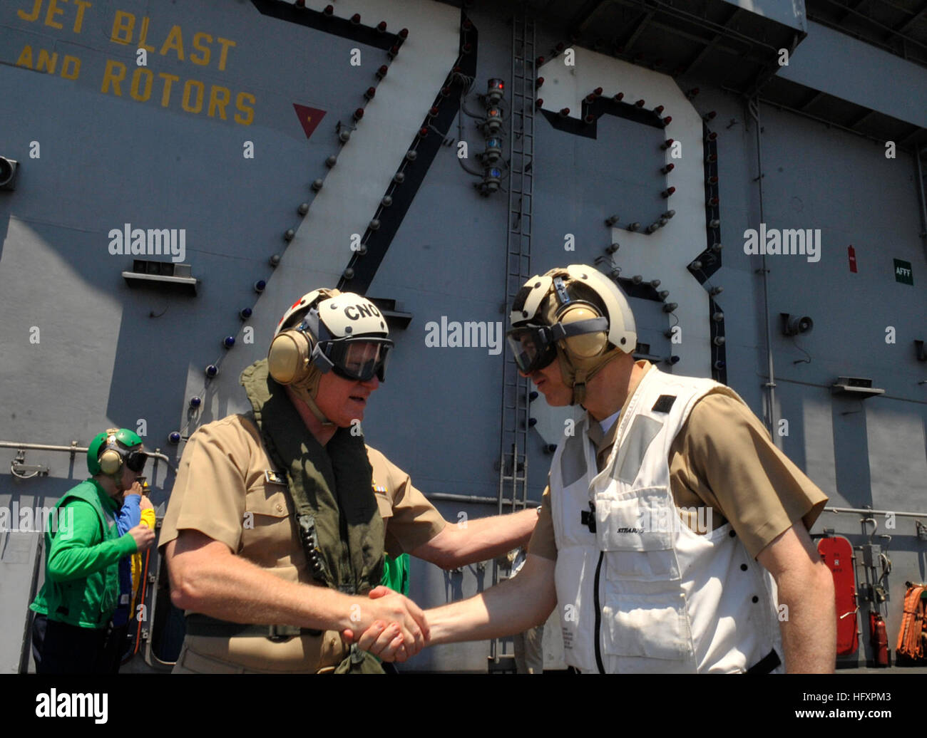 090819-N-8273J-356 PACIFIC OCEAN (Aug. 19, 2009) Chief of Naval ...