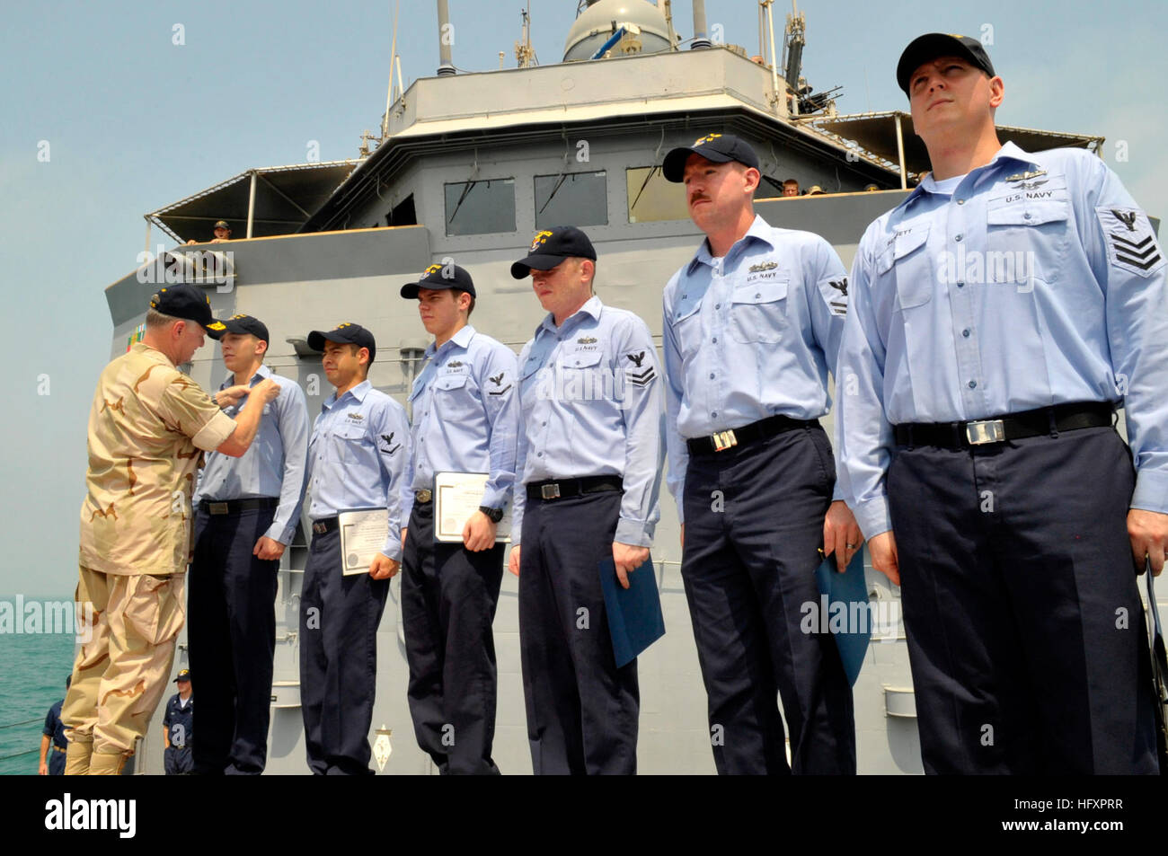 090822-N-8273J-050 PERSIAN GULF (Aug. 22, 2009) Chief of Naval ...
