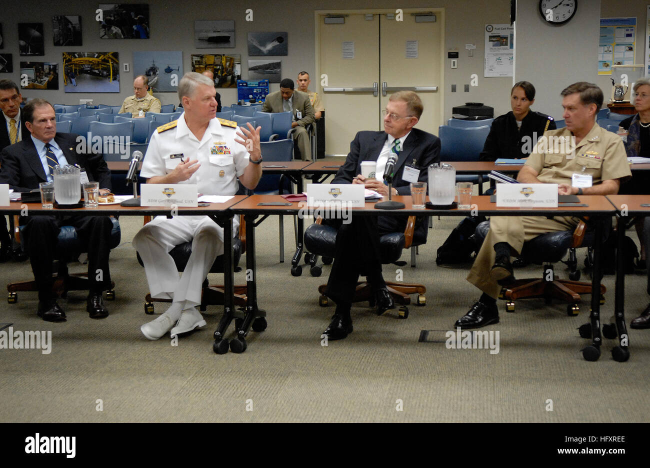 Onr 10 hi-res stock photography and images - Alamy