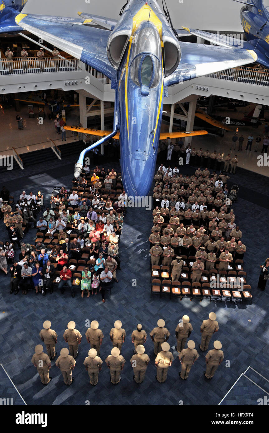 Navy information operations command nioc hi-res stock photography and ...