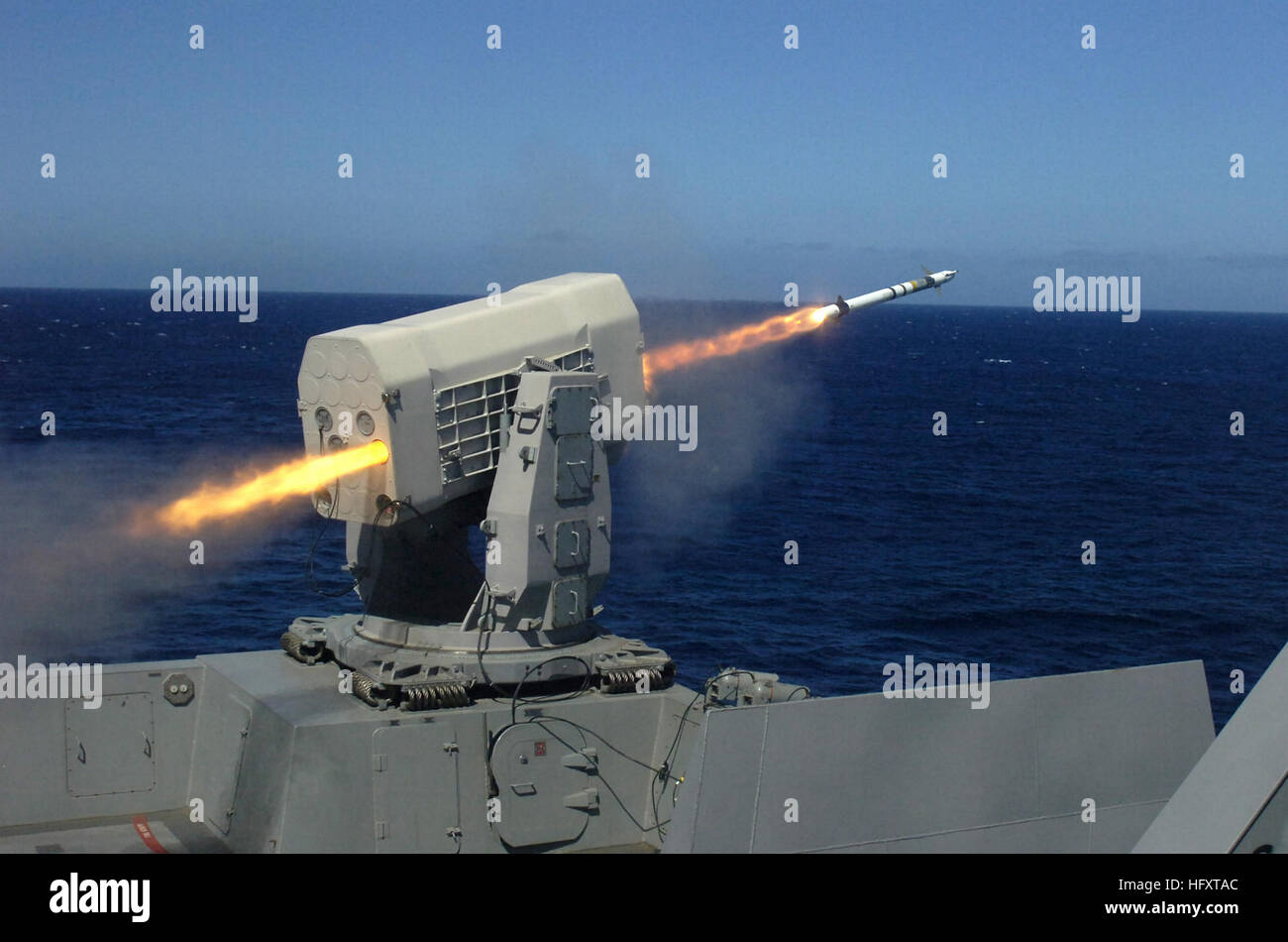Combat system qualification trials hi-res stock photography and images ...