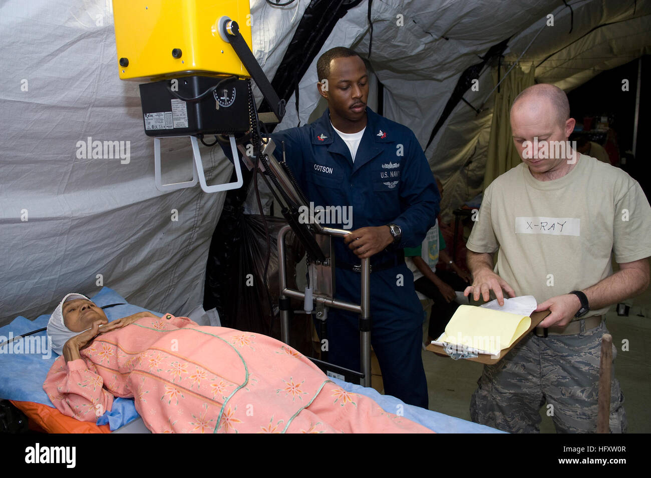 Base hospital no 85 personnel hi-res stock photography and images - Alamy