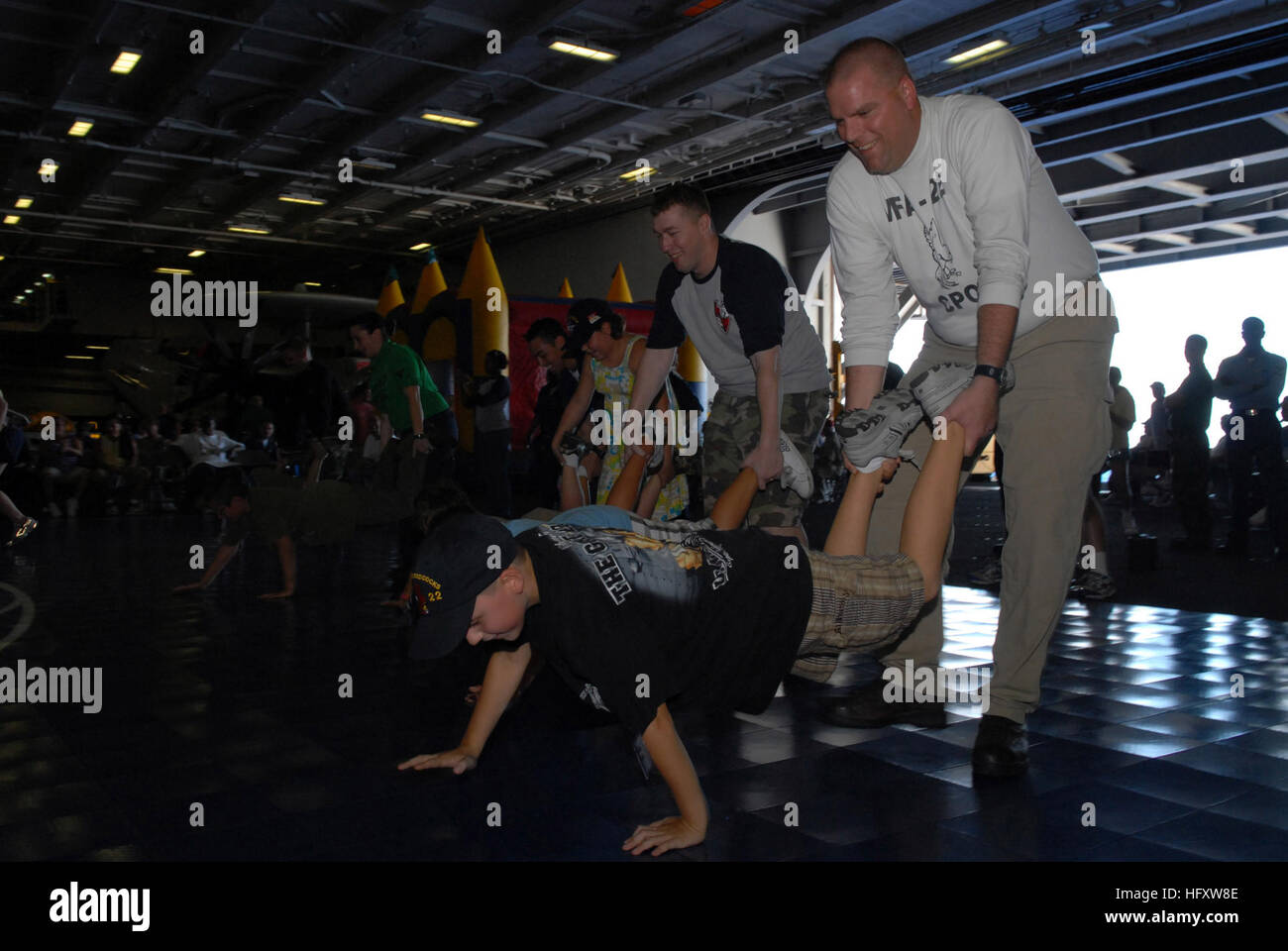 Wheelbarrow military hi-res stock photography and images - Alamy