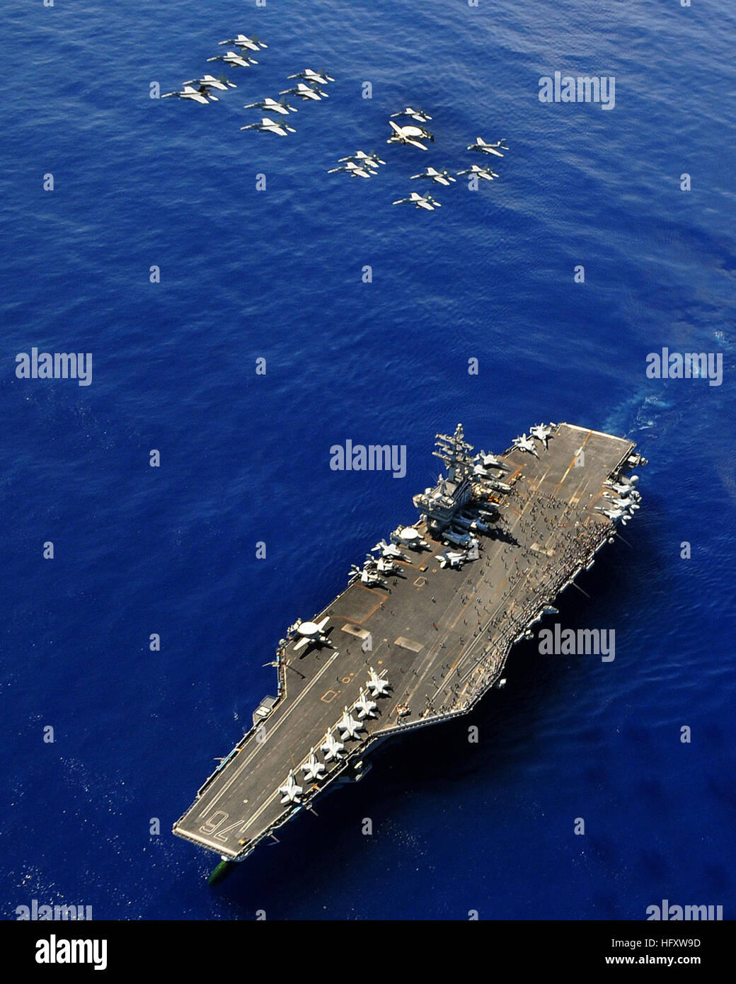 Uss aircraft carrier aerial view hi-res stock photography and images ...
