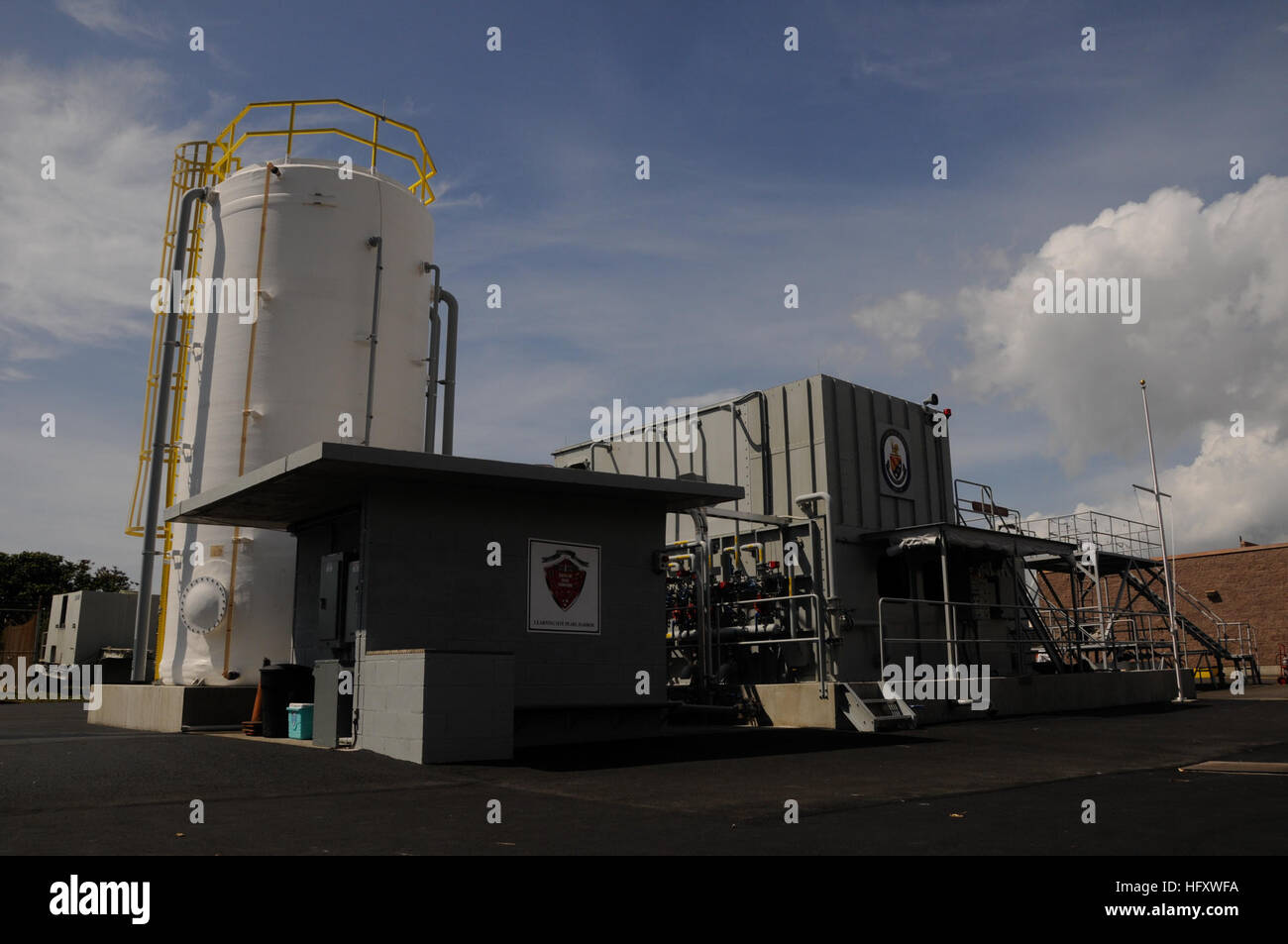 091023-N-7498L-122 PEARL HARBOR (Oct. 23, 2009) The $2.5 million ...