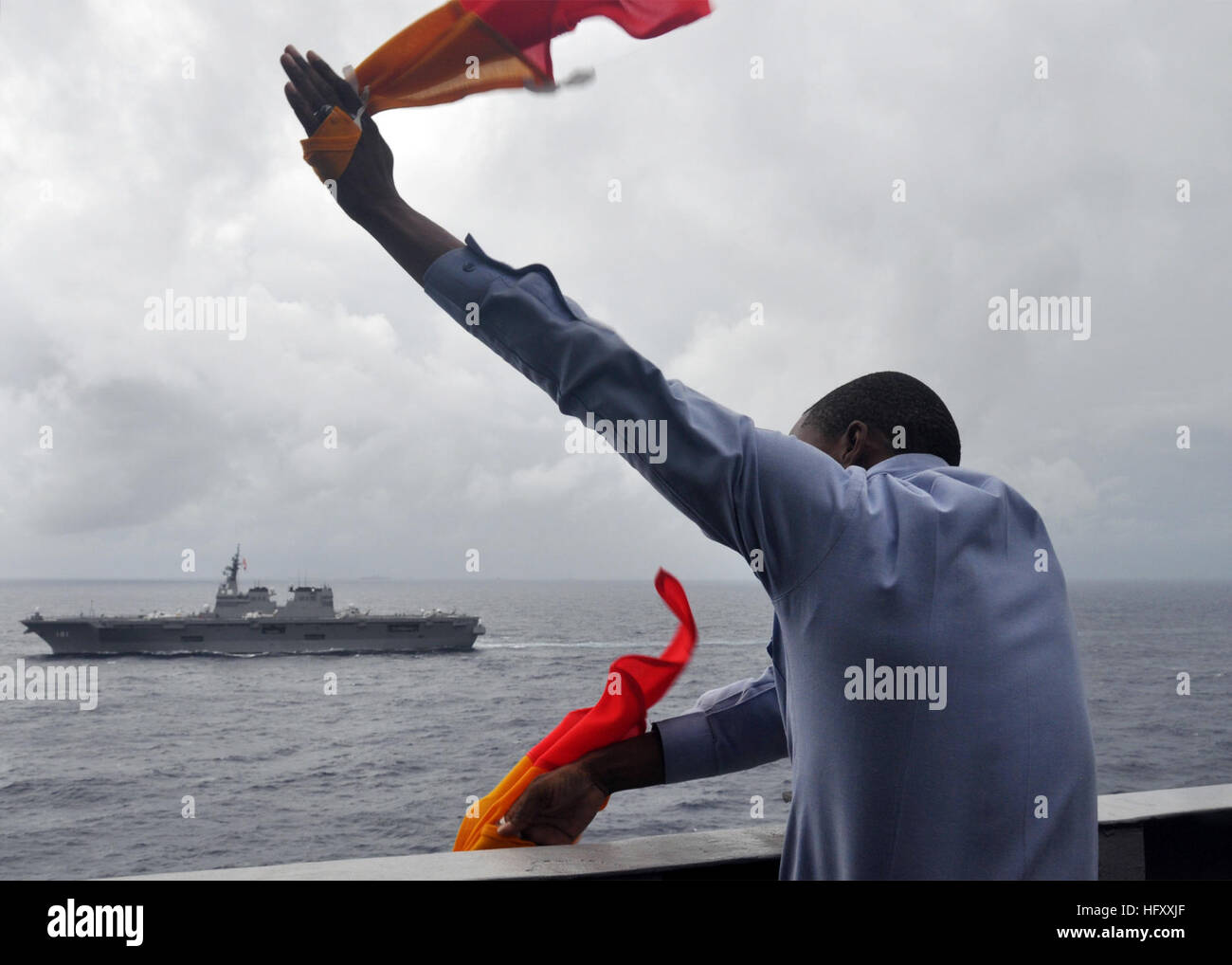 Semaphore signals navy hi-res stock photography and images - Alamy