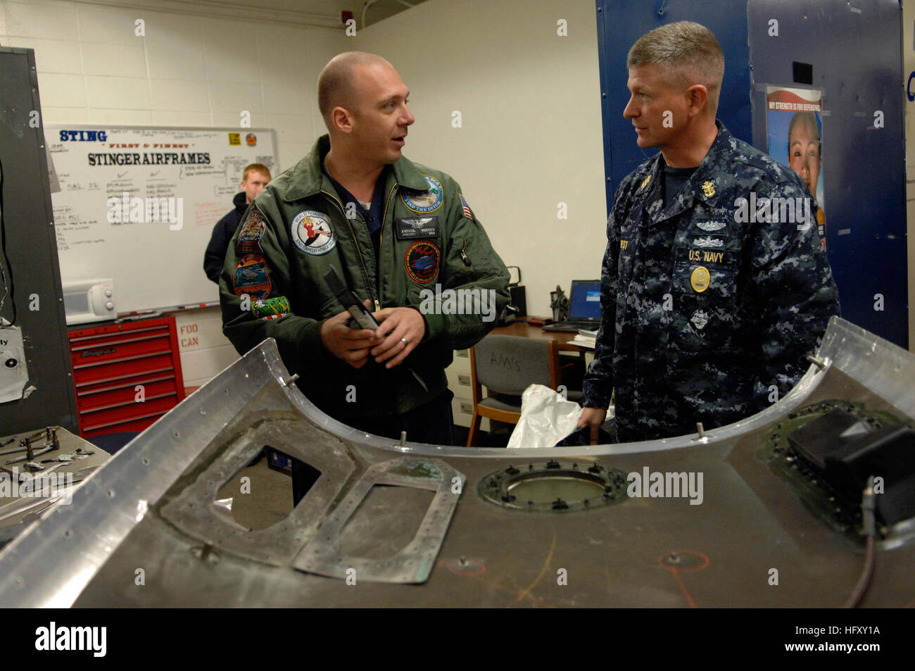 091201-N-9818V-038 LEMOORE, Calif. (Dec. 1, 2009) Master Chief Petty ...