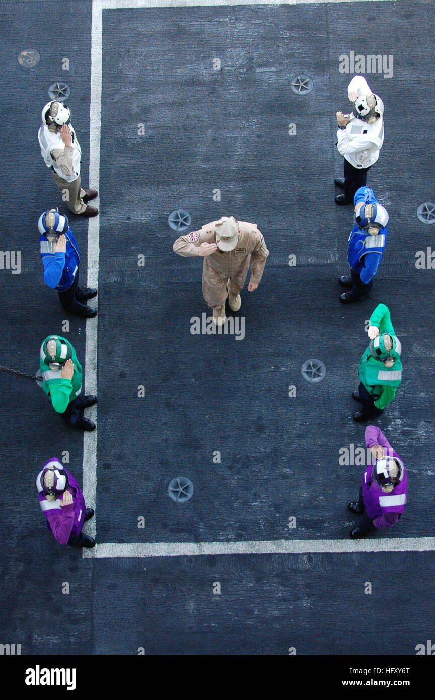 Rainbow side boys render honors to arriving Maj. Gen. Stephen L. Hoog ...