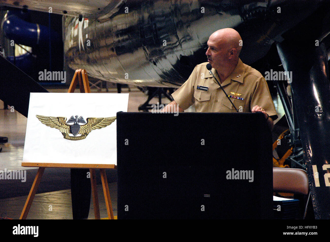 Professional aviation maintenance officer hi-res stock photography and ...