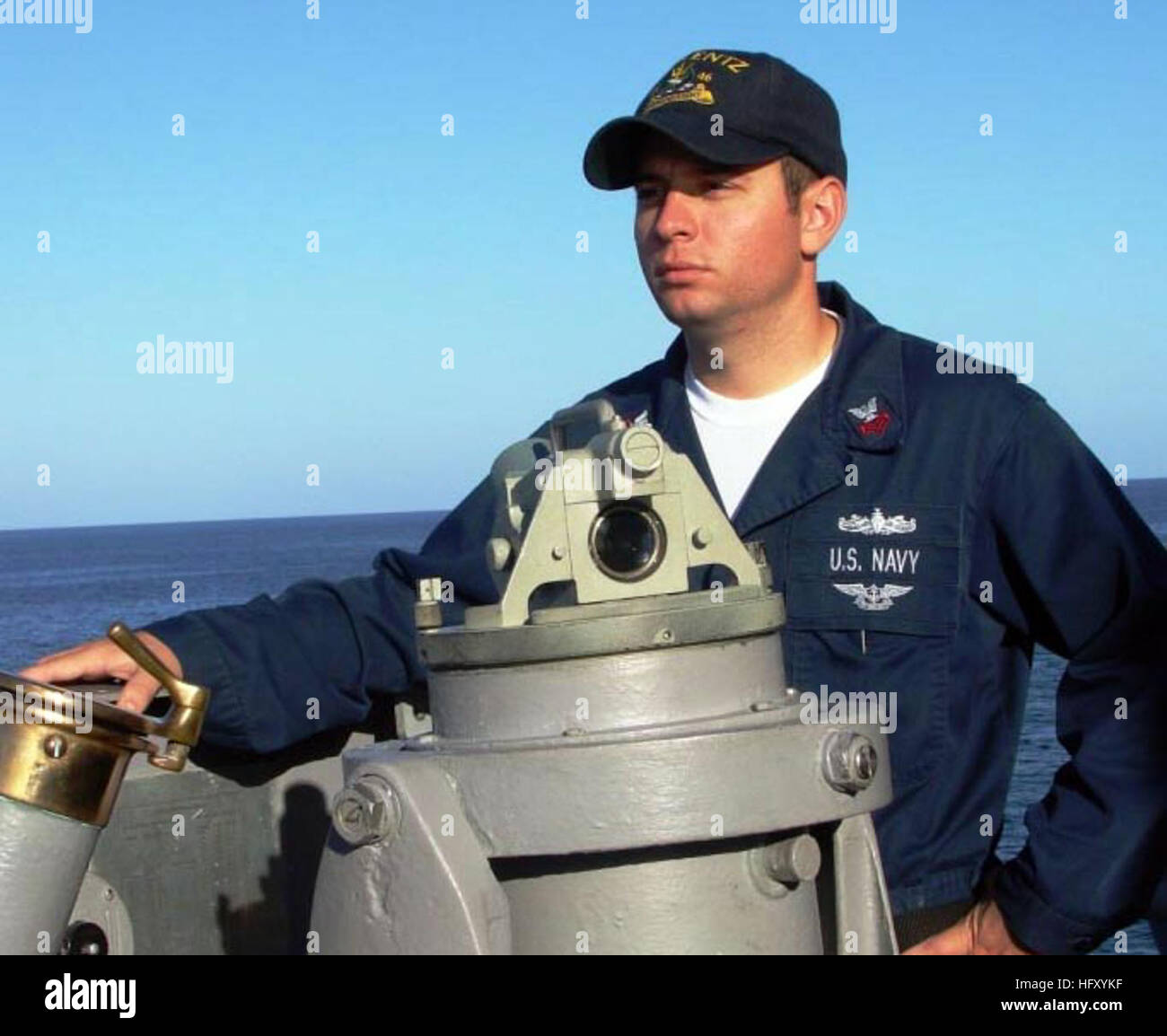 091225-N-XXXXX-001 ARABIAN SEA (Dec. 25, 2009) Independent duty ...