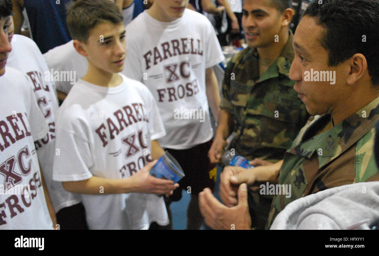 Hispanic photo school class hi-res stock photography and images - Alamy