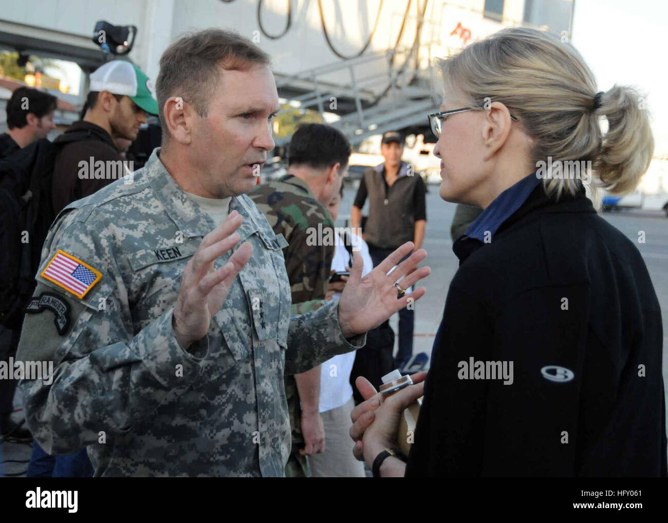 100115-N-6070S-156 PORT-AU-PRINCE, Haiti (Jan. 15, 2010) Lt. Gen. P.K ...