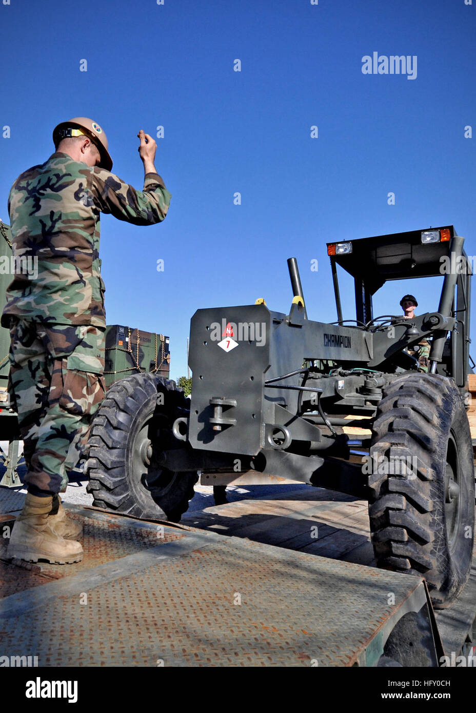 100119-N-6889J-038 GULFPORT, Miss. (Jan. 19, 2010) Seabees assigned to ...