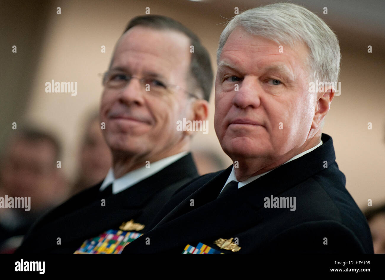 100129-N-0696M-022 WASHINGTON (Jan. 29, 2010) Navy Admirals Mike Mullen ...