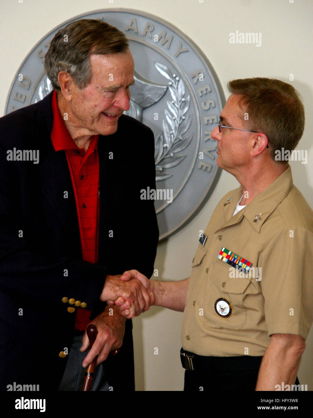 100314-N-7665S-082 HOUSTON (Mar. 14, 2010) Former President George H.W ...