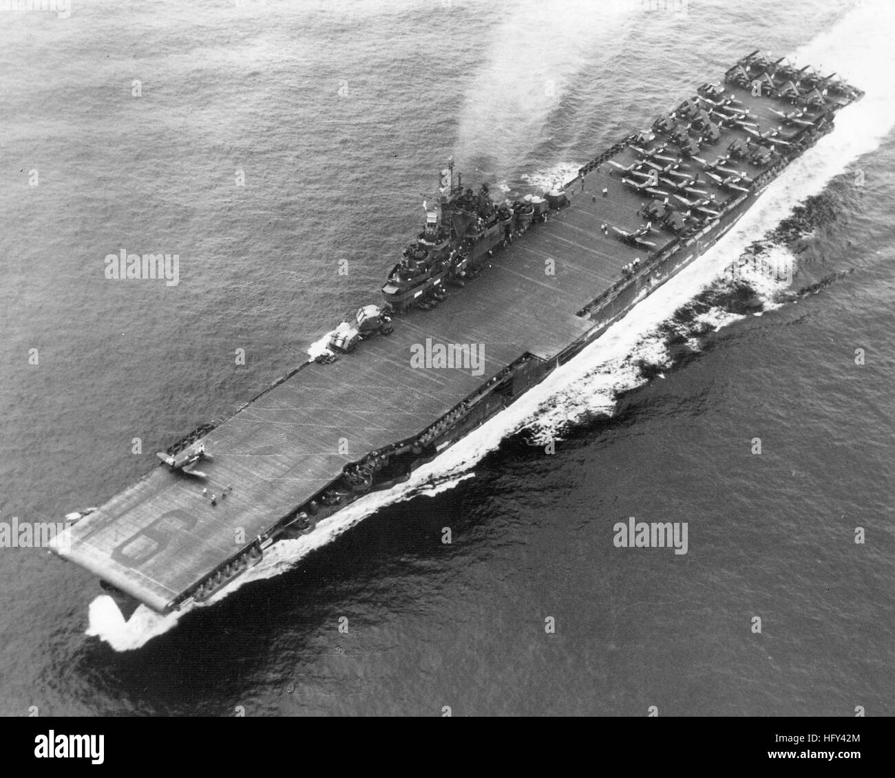 Uss essex cv 9 hi-res stock photography and images - Alamy