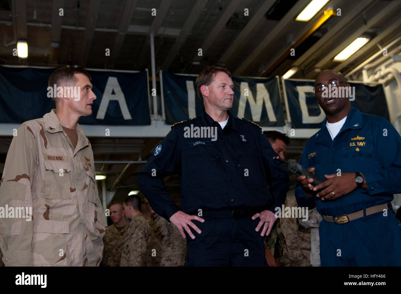 Hnlms tromp frigate royal netherlands hi-res stock photography and ...