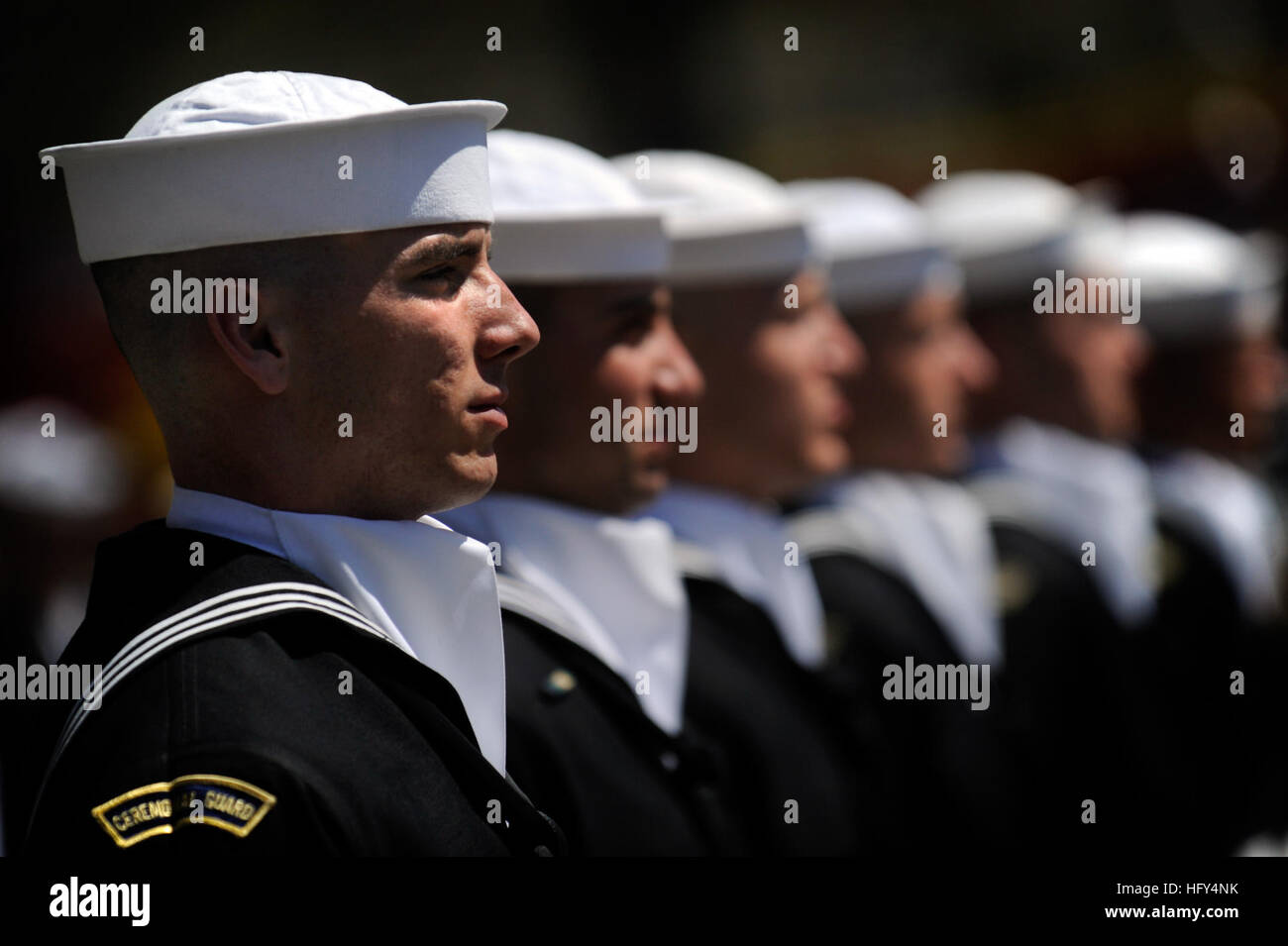100401-N-5549O-027 WASHINGTON (April 1, 2010) Sailors assigned to the U ...