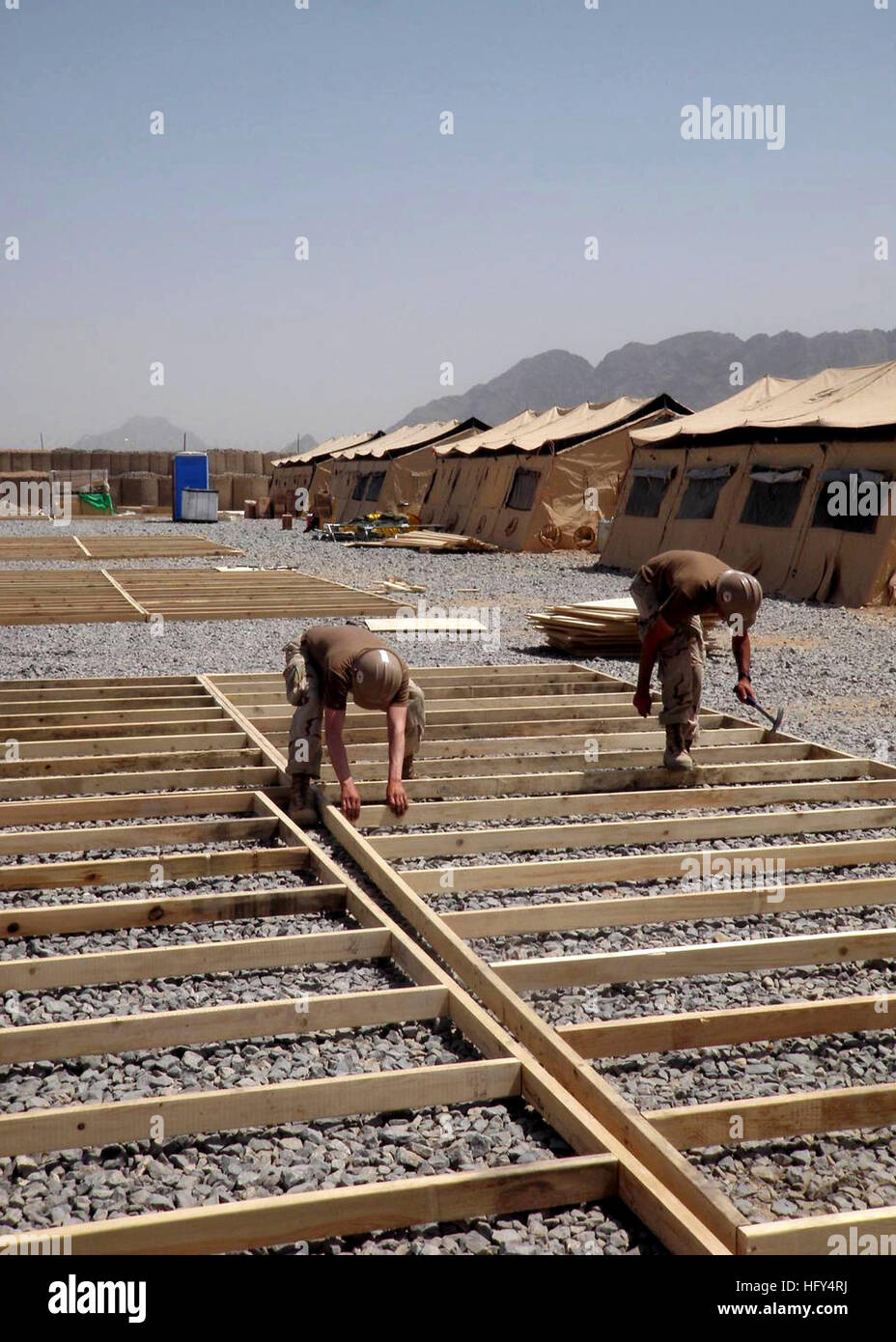 Southwest asia swa hut hi-res stock photography and images - Alamy