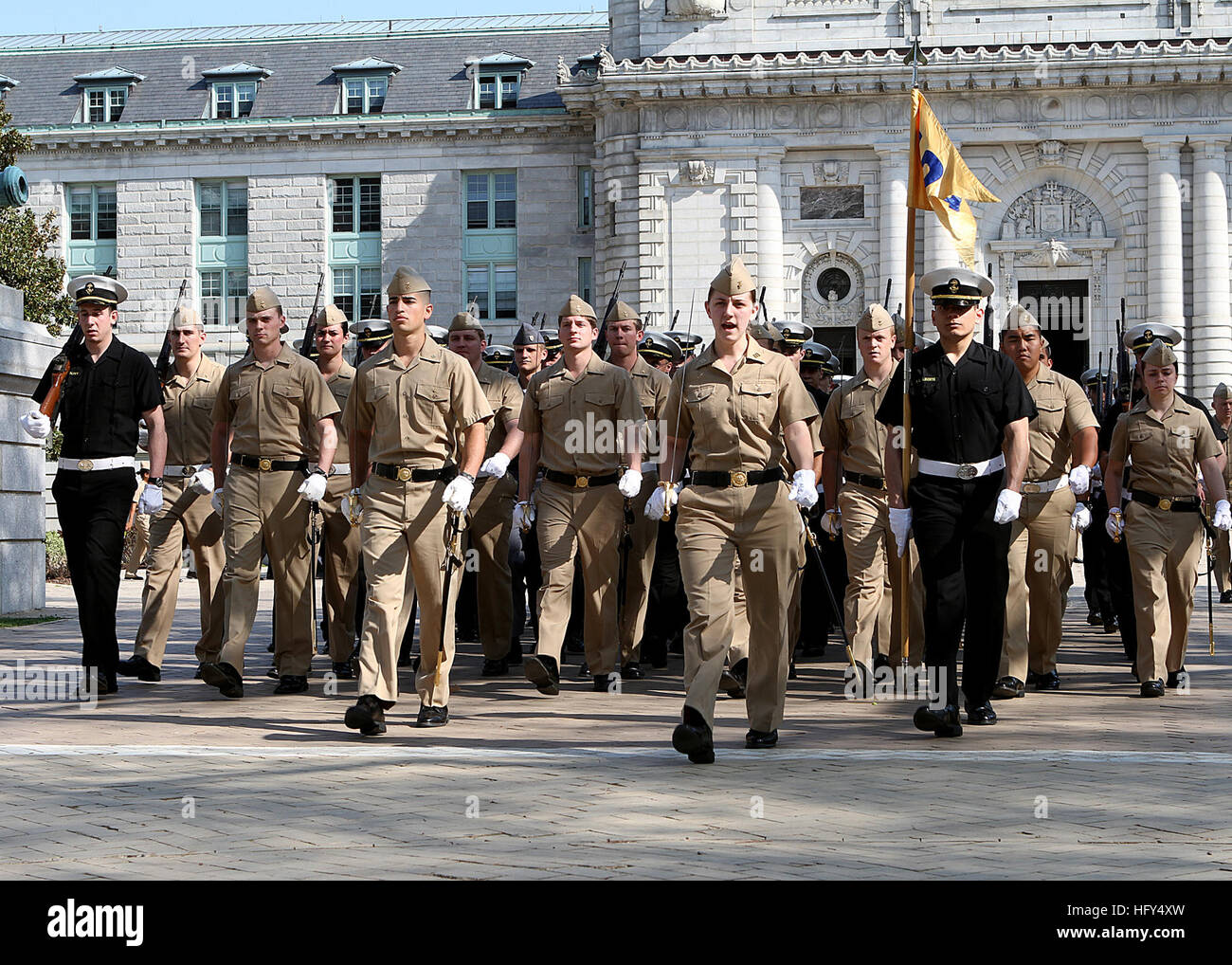 Us naval academy in formal hi-res stock photography and images - Alamy