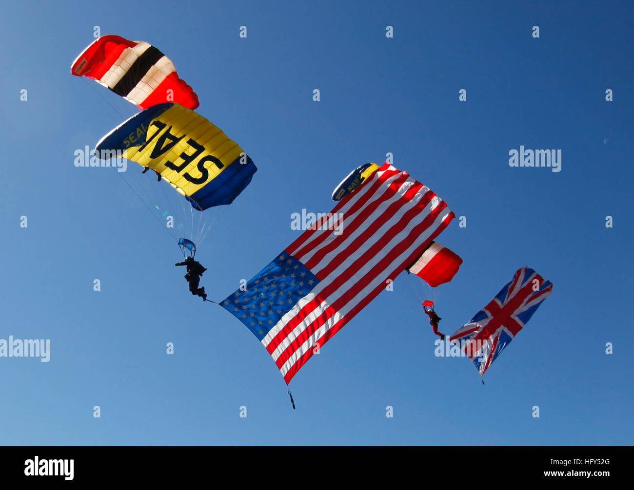 Us navy seal training red hi-res stock photography and images - Alamy