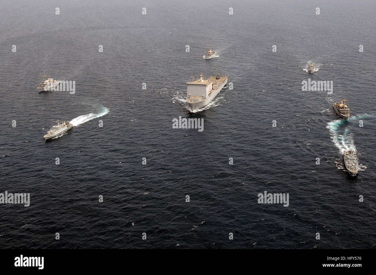 100411-N-1045B-772 ARABIAN GULF (April 11, 2010) The British Royal ...