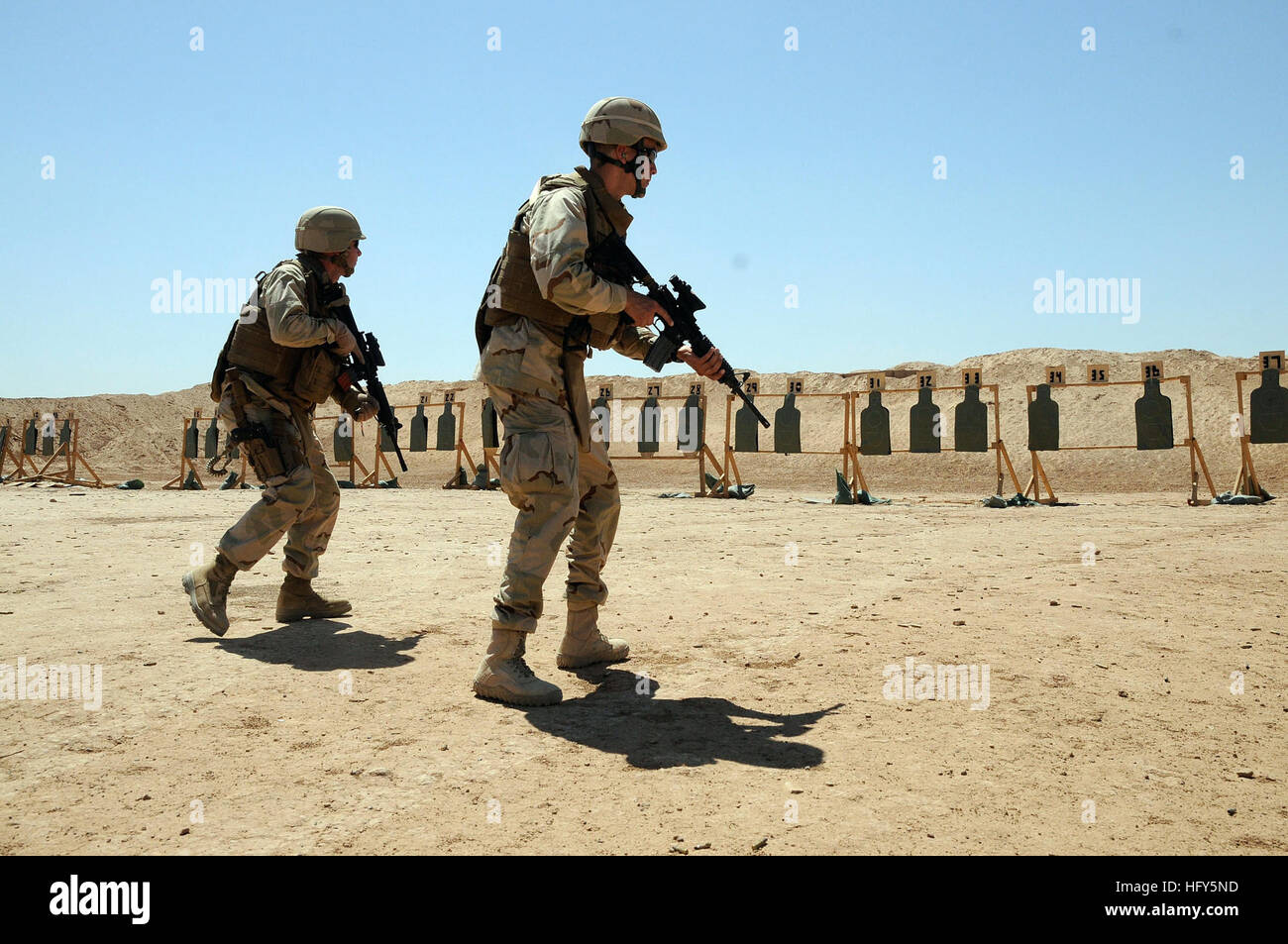 Combat maneuvering drills hi-res stock photography and images - Alamy