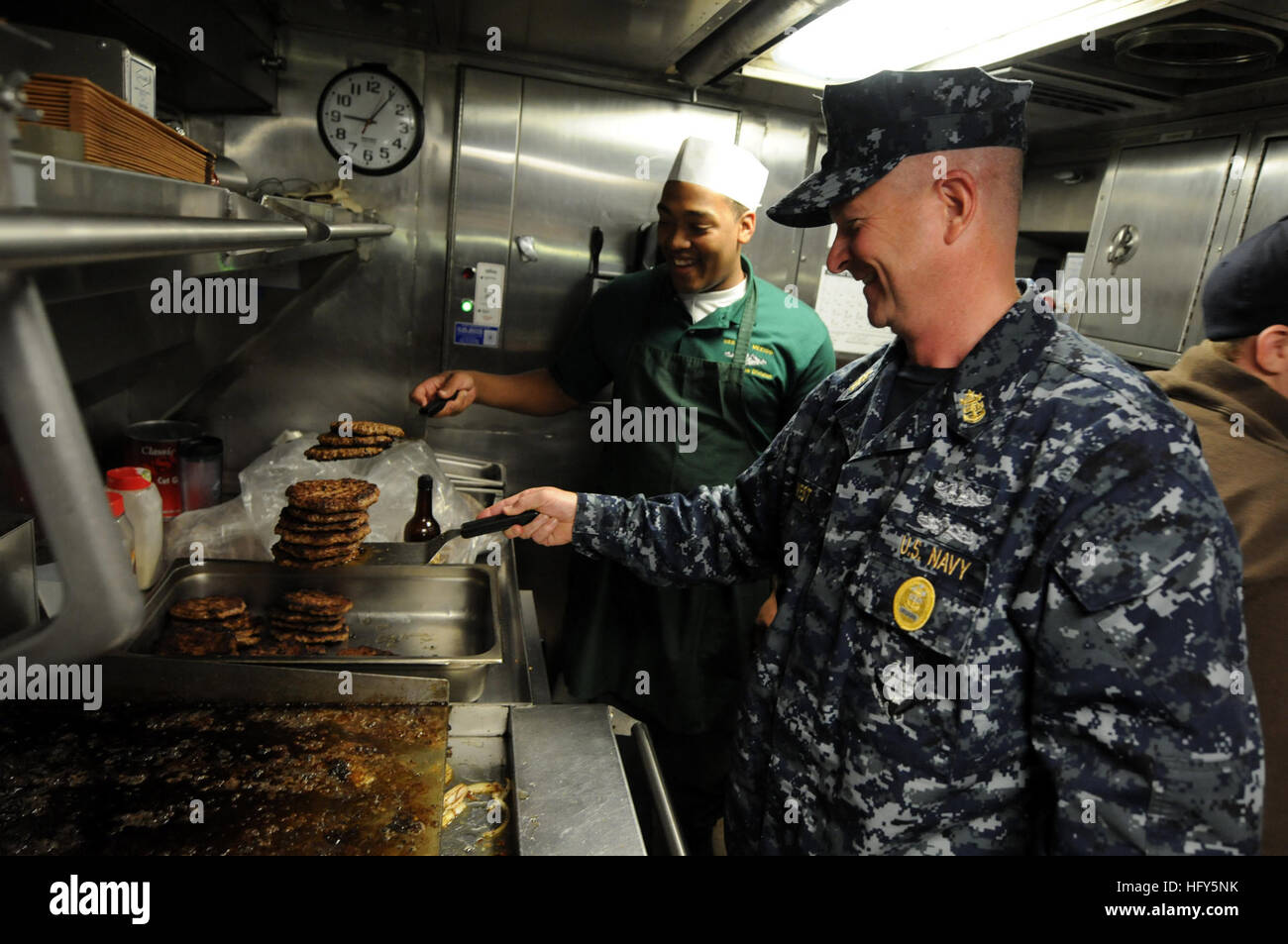 100423-N-9818V-144 NORFOLK (April 23, 2010) Master Chief Petty Officer ... 100423-N-9818V-144 NORFOLK (April 23, 2010) Master Chief Petty Officer ...
