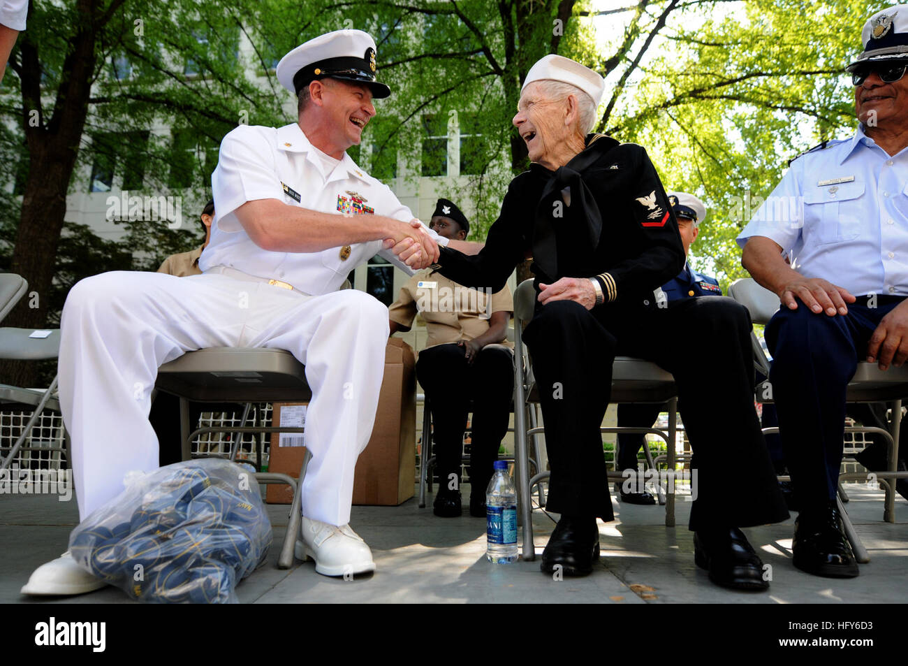 100507-N-9818V-071 CHATTANOOGA, Tenn. (May 7, 2010) Master Chief Petty ...