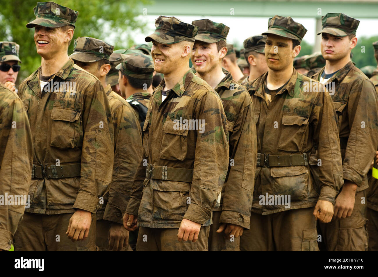 100518-N-2069B-358 ANNAPOLIS, Md. (May 18, 2010) Plebes receive ...