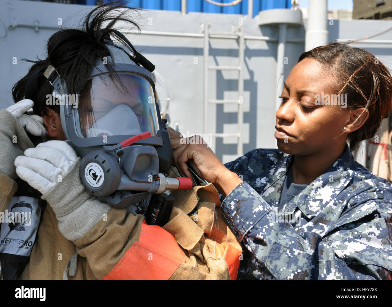 Military communication apparatus hi-res stock photography and images ...