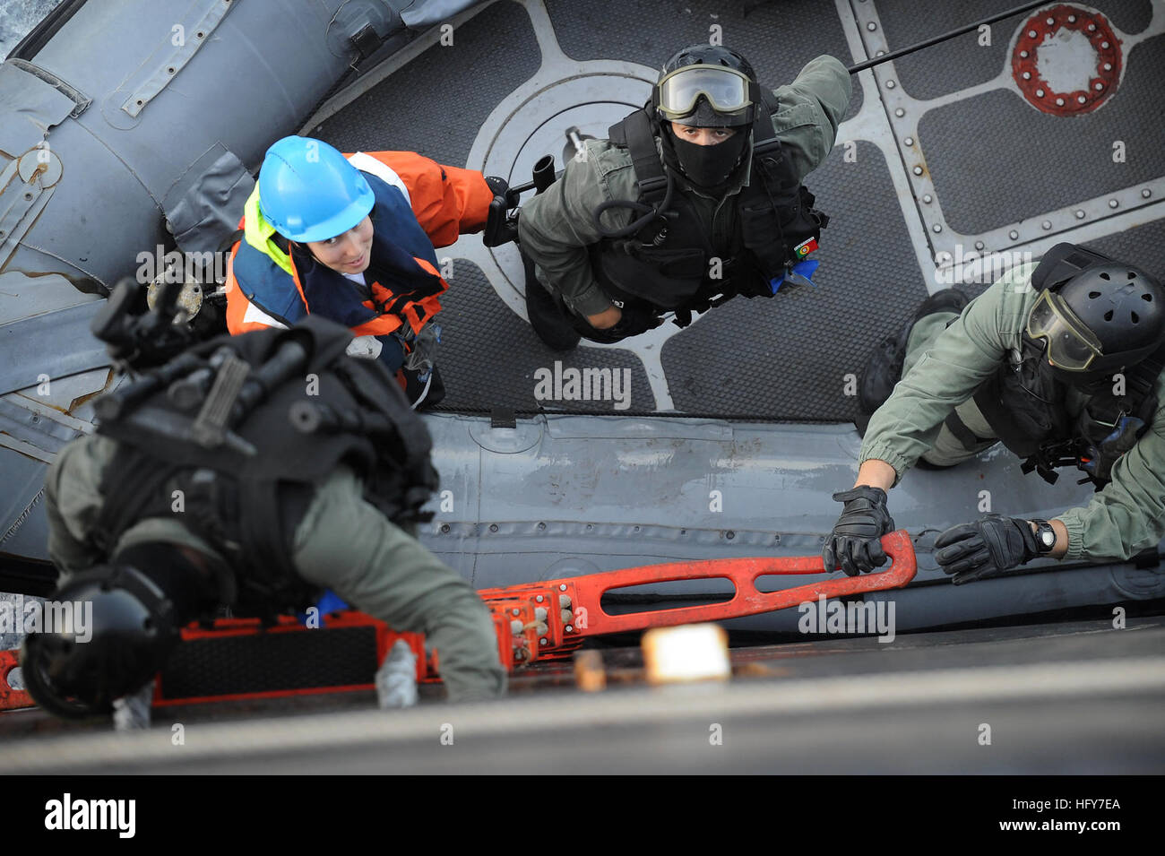 Container ship ladder hi-res stock photography and images - Alamy