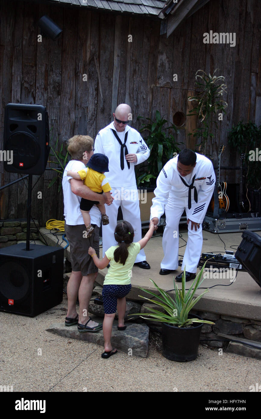 U s navy band mid south freedom hi-res stock photography and images - Alamy