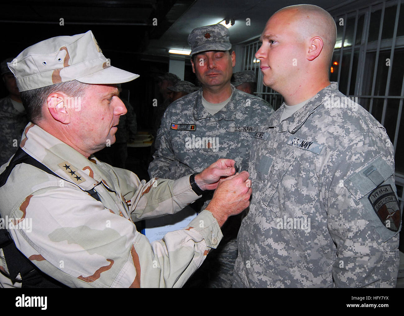 Kabul, Afghanistan - Vice Adm. Bill Gortney, left, Commander, U.S. Navy ...