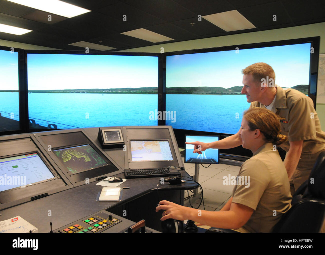 Shiphandler training hi-res stock photography and images - Alamy